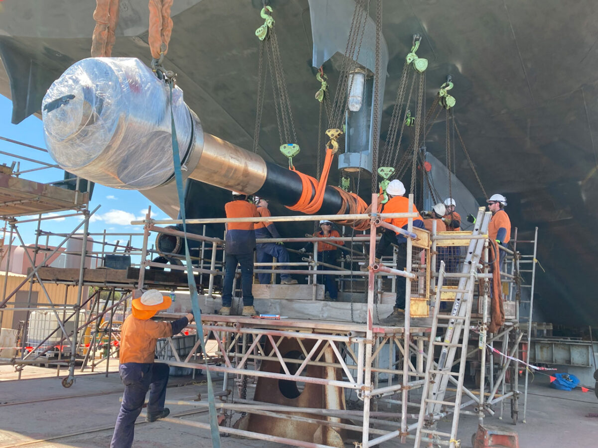Icebreaker L'Astrolabe - Fremantle Foundry & Engineering CO. PTY. Ltd.